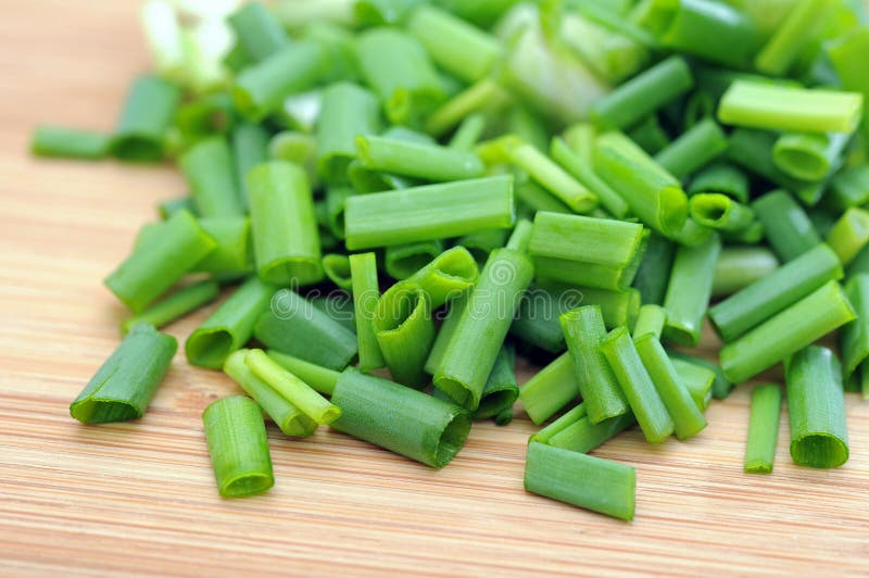 Cebola verde foto de stock. Imagem de folha, cebolinho - 41281328