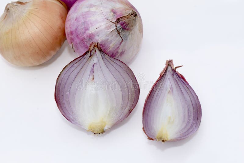 Cebolla Roja Y Cebolla Cortada Foto de archivo - Imagen de cebolla ...