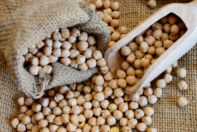 Ceci secchi immagine stock. Immagine di dieta, mediterraneo - 34245777