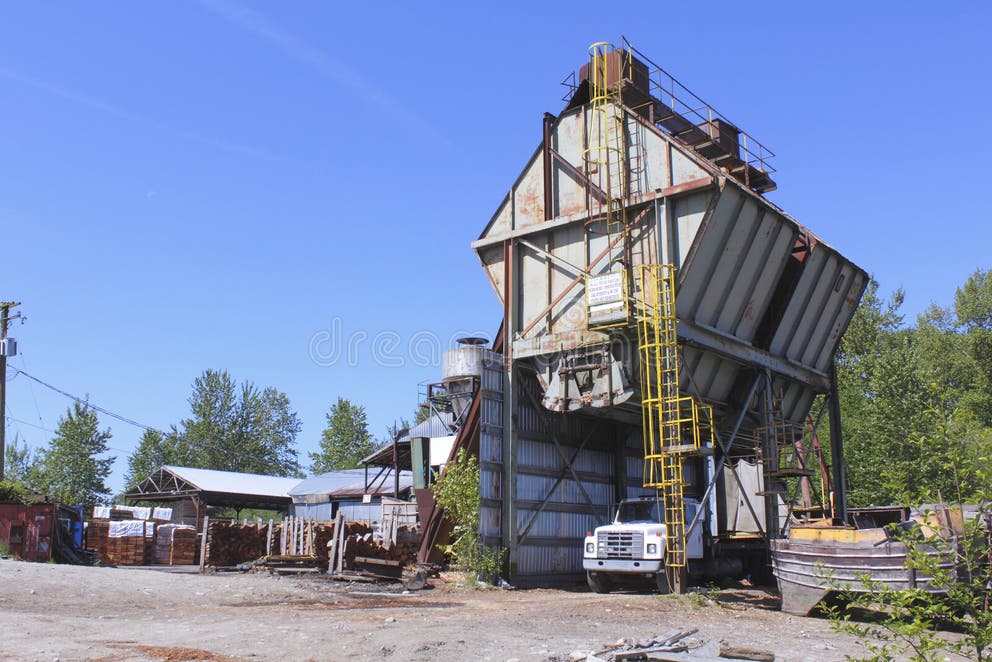Cedar Bin Chip Loader stock photo. Image of manufacturing - 28496340