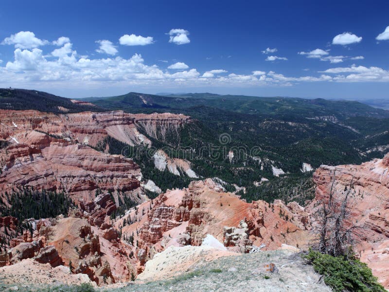 Cedar Breaks National Monument Stock Photo - Image of desert, landscape ...