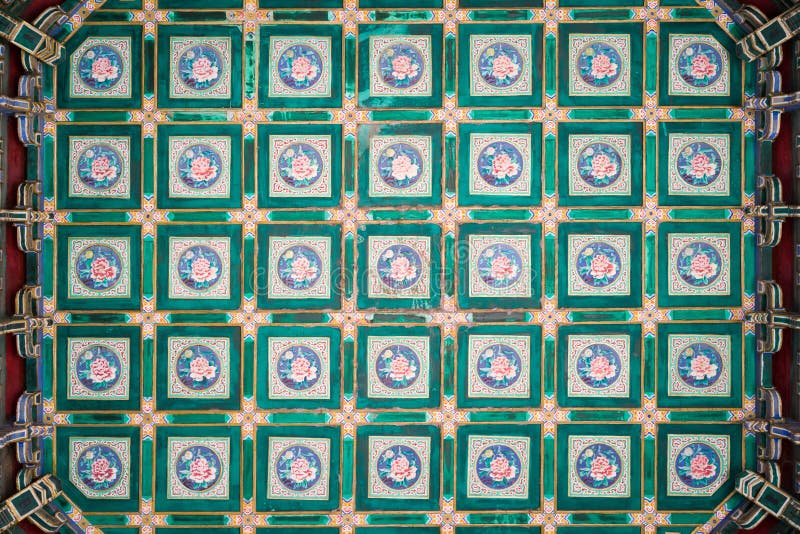 The Ceiling of a Chinese Temple Stock Image - Image of palace, chinese ...
