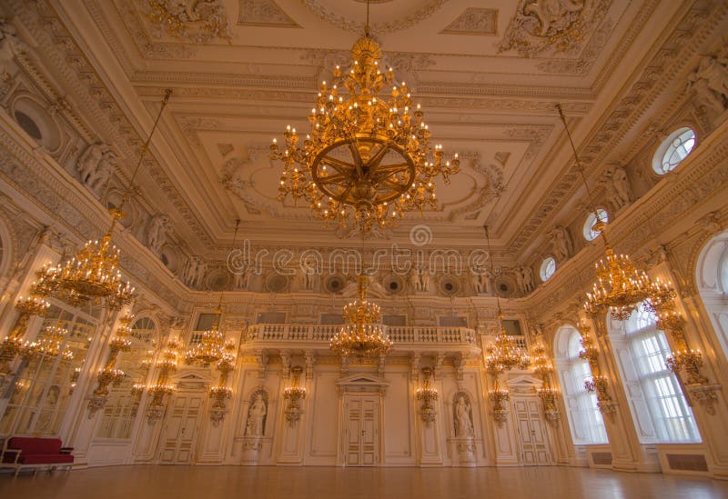 Ceiling Details of a Ballroom. Editorial Image - Image of lamp, elegant ...