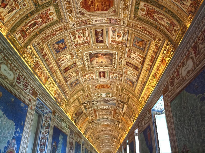 Beautiful Art, Sculptures and Paintings Inside the Vatican Museums in ...