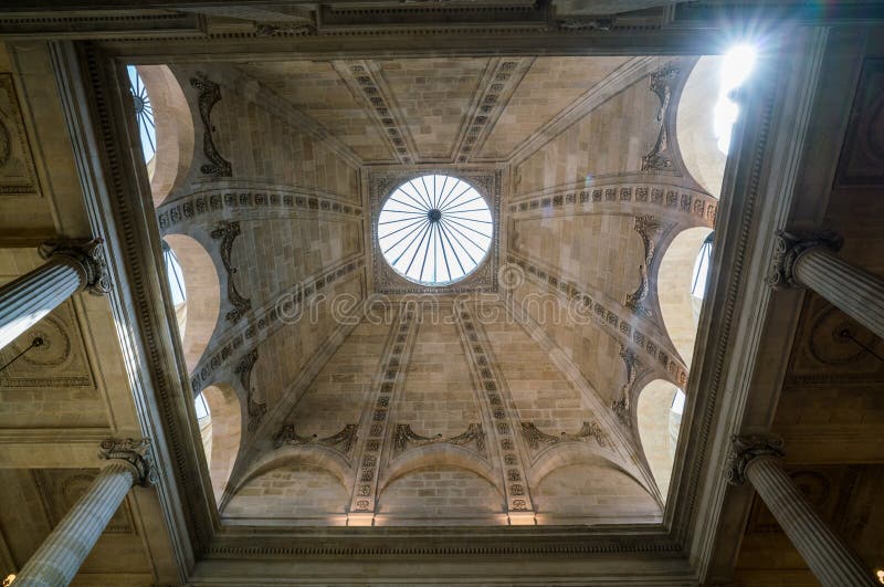 Ceiling of the Interior of the Opera House Editorial Photography ...