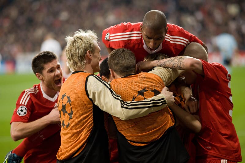 Celebración De La Meta De Liverpool Imagen editorial - Imagen de ...