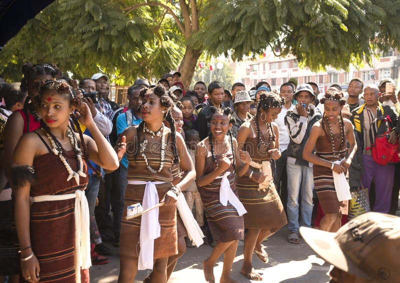 Celebración Malgache Del Carnaval Imagen de archivo editorial - Imagen ...
