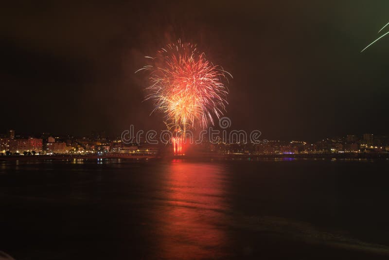 Make Your Nights Come Alive with Colorful Fireworks Celebrations Stock ...