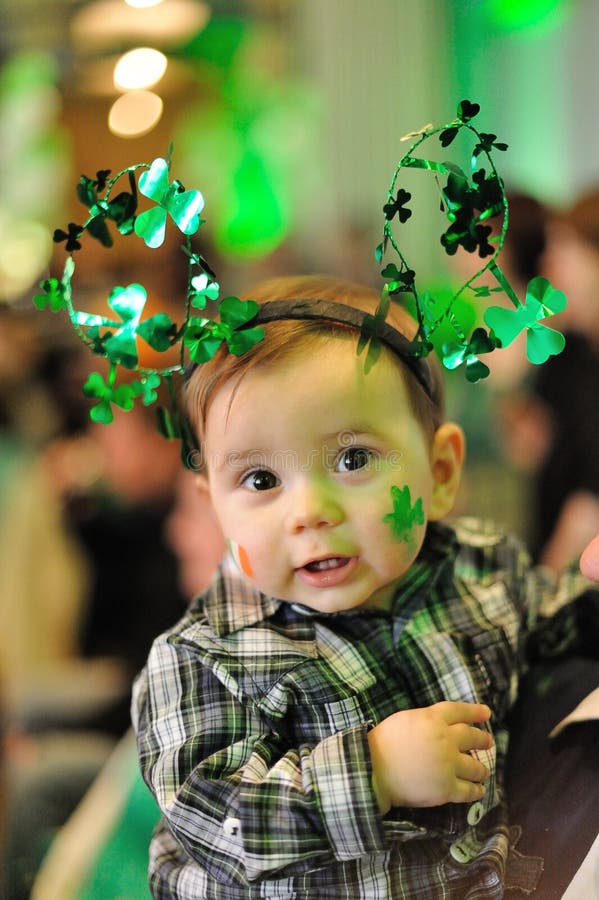 174 Patrick Mouth Open Stock Photos - Free & Royalty-Free Stock Photos ...