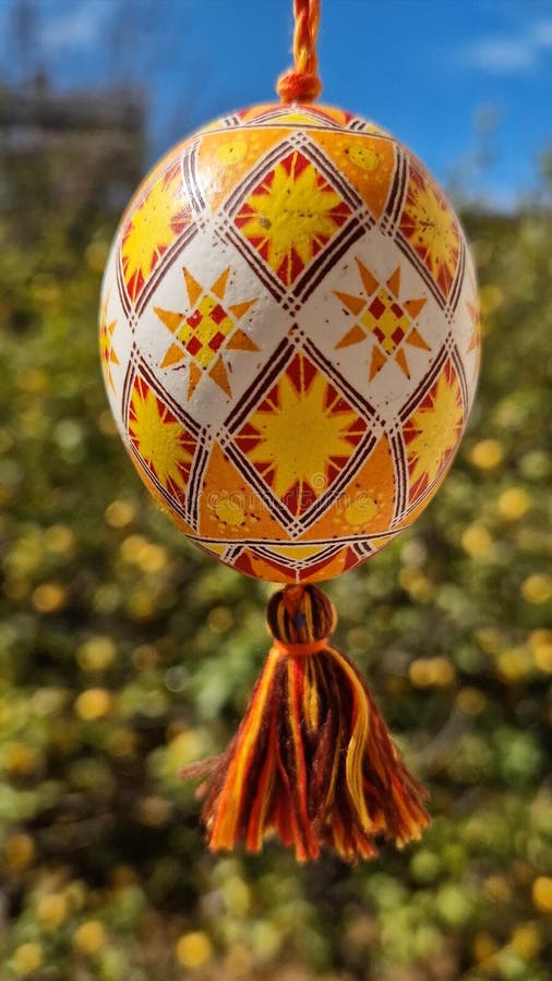 Celebrating Traditional Easter with Beautiful Ukrainian Pysanka ...