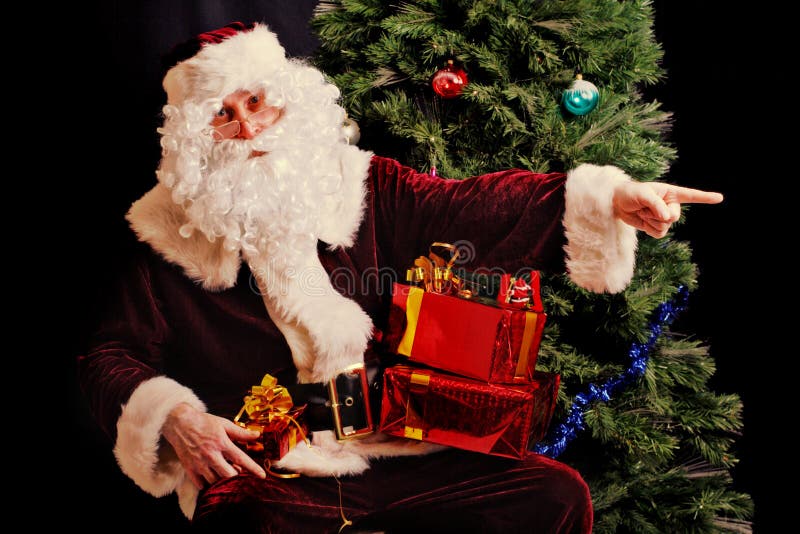 Celebri immagine stock. Immagine di giorno, pelliccia - 3698939