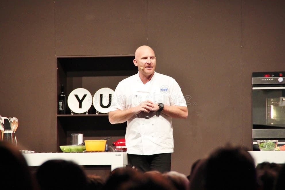 Celebrity Chef Matt Moran editorial stock photo. Image of australia ...