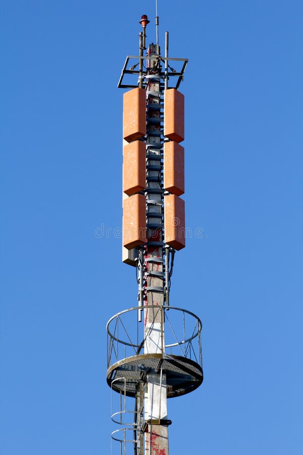 Cell tower stock image. Image of phone, cdma, grey, antenna - 4105