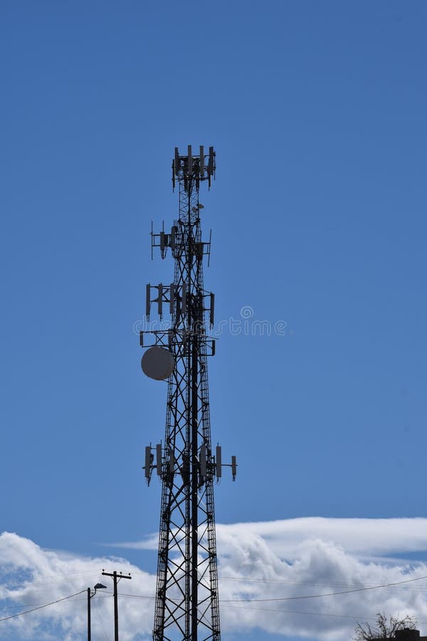 5,009 Cell Tower Construction Stock Photos - Free & Royalty-Free Stock ...