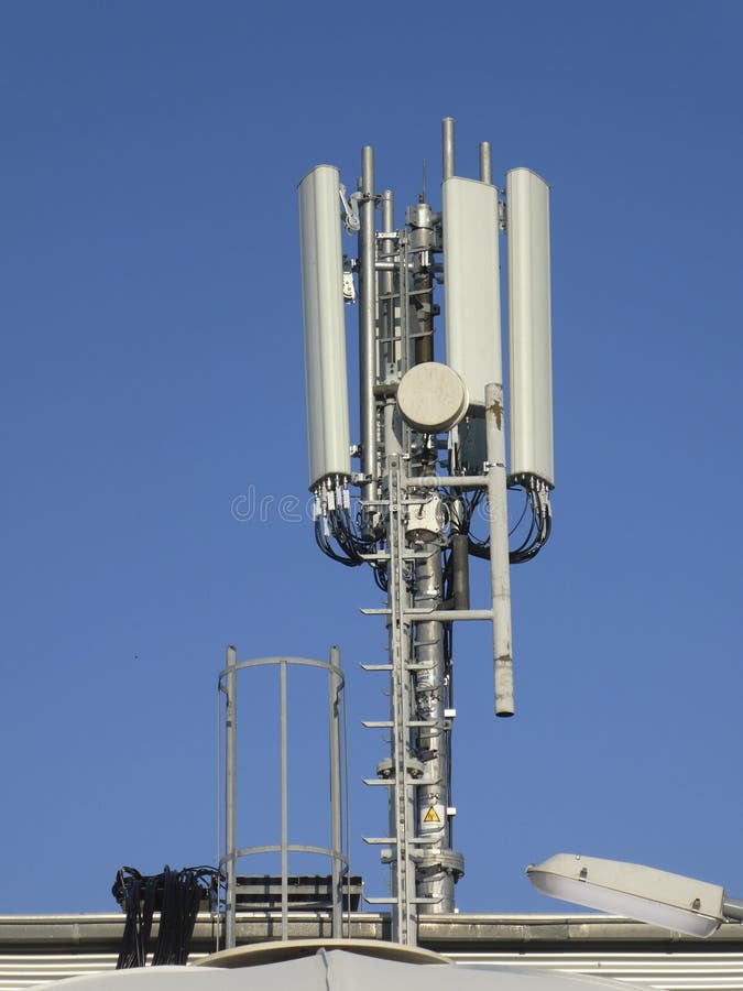 Cell site stock image. Image of broadcasting, environment - 121106103