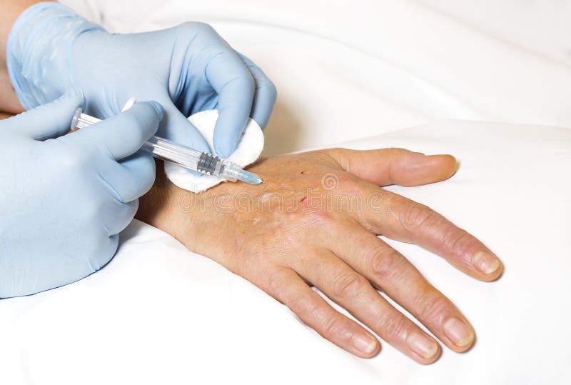 Cellulite mesotherapy stock image. Image of surgery, injection - 65462913