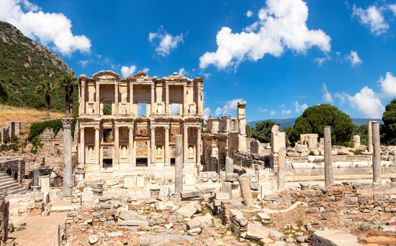 Celsius Library in Ephesus Ancient Ciity Stock Photo - Image of ancient ...