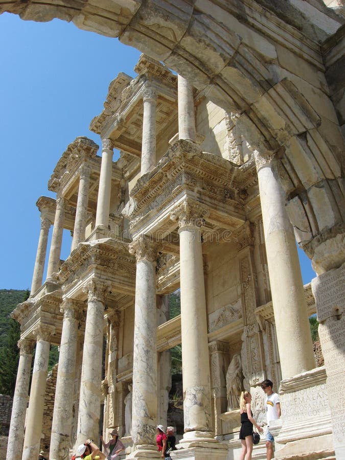 Celsus Library in Ephesus, Turkey Editorial Stock Image - Image of ...