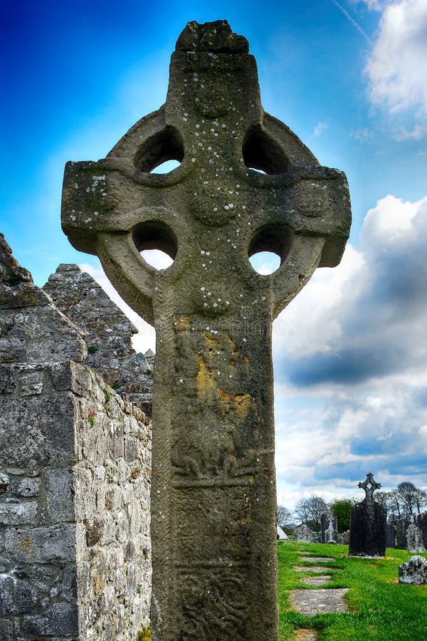 Celtic Cross, Clonmacnoise,, Ireland Stock Image - Image of holy, jesus ...