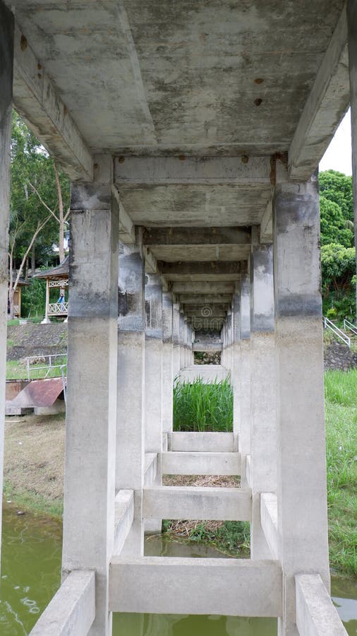 New Pillar of the Concrete Bridge Stock Image - Image of structure ...