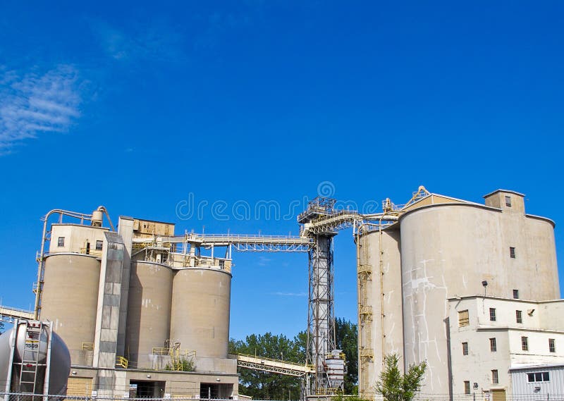 Cement Factory Picture. Image: 14814718
