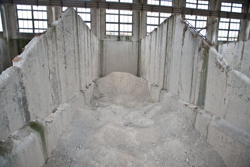 223 Cement Factory Inside View Stock Photos - Free & Royalty-Free Stock ...