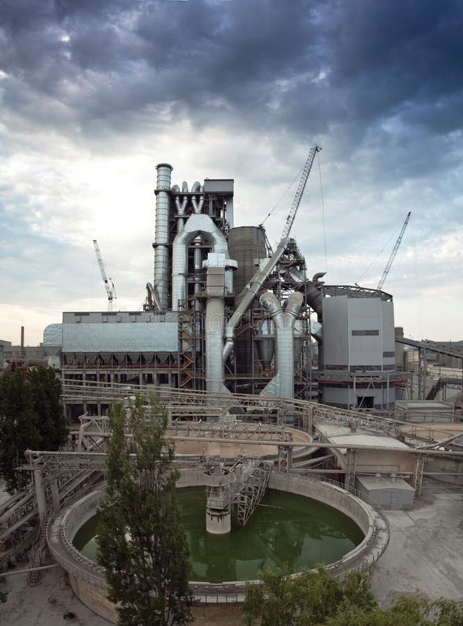 Cement plant stock image. Image of dirt, architecture - 62546003
