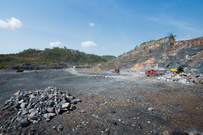 Cement quarry stock image. Image of building, loader - 81049745