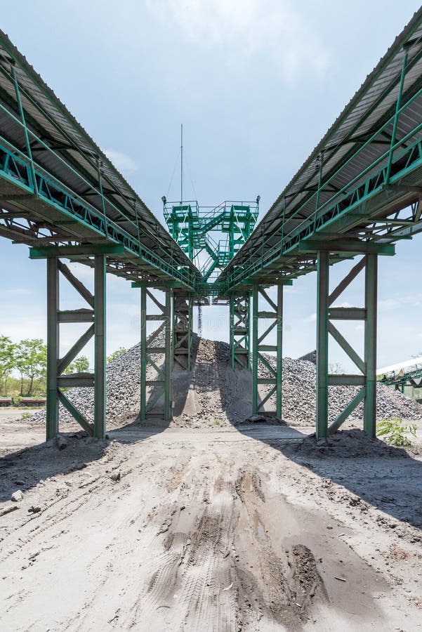 Cement quarry stock photo. Image of gray, dust, extraction - 81413084