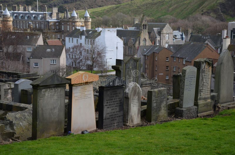 Cemetery in Edinburgh editorial stock image. Image of stones - 52796164