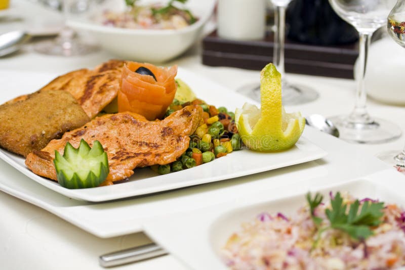 Cena foto de archivo. Imagen de comida, filete, cena - 14526708