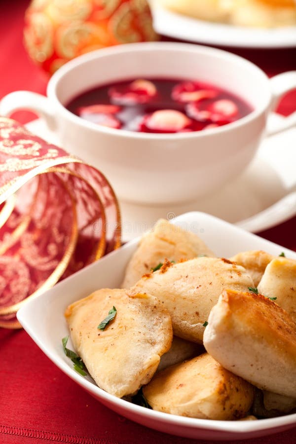 Cena De La Navidad. Cocina Polaca Imagen de archivo - Imagen de cinta ...