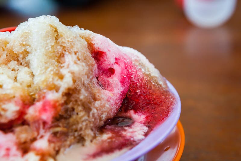 Cendol Dessert with Gula Melaka Syrup. Stock Image - Image of cuisine ...