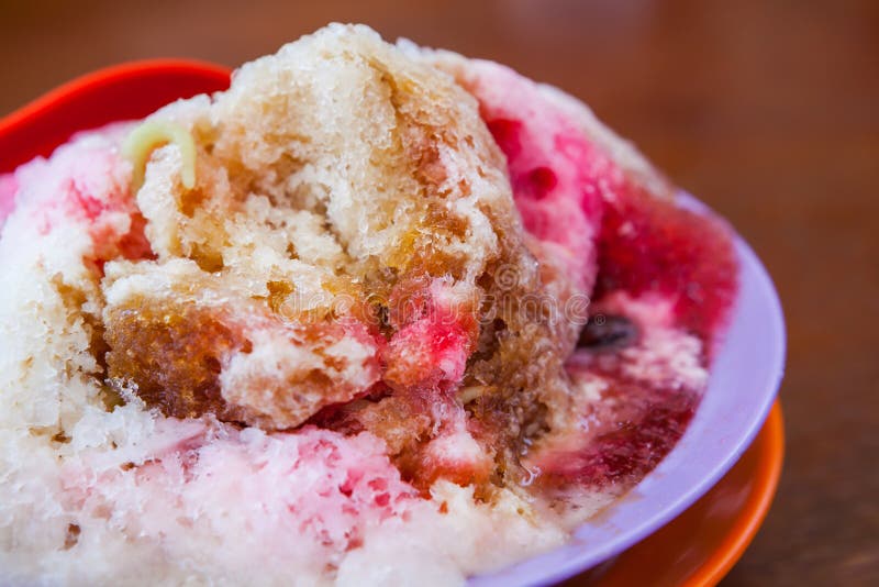Cendol Dessert with Gula Melaka Syrup. Stock Image - Image of condense ...