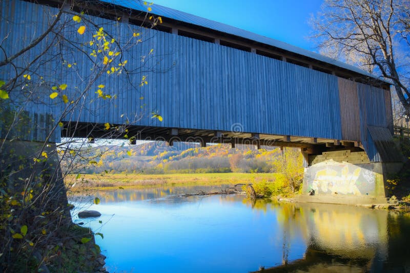 Centennial Covered Bridge in Countryside Stock Photo - Image of nature ...