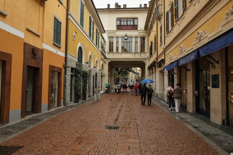 Center of Varese, Italy editorial stock image. Image of city - 142685654