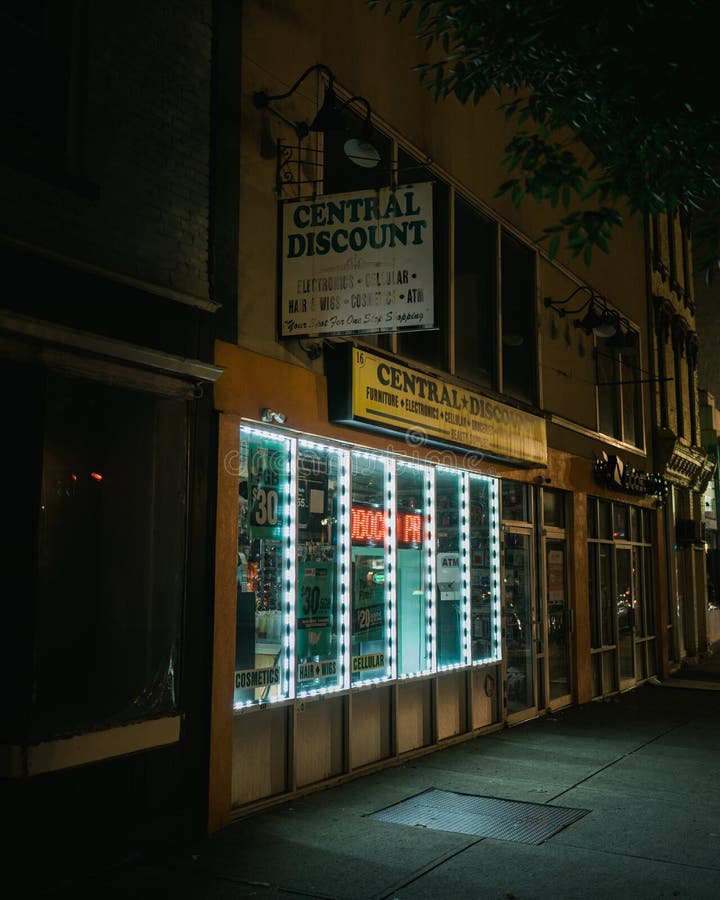 Central Discount Depot at Night, Albany, New York Editorial Photo ...