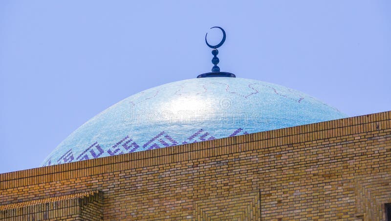 Central Mosque of Lisbon editorial stock image. Image of belem - 187793684