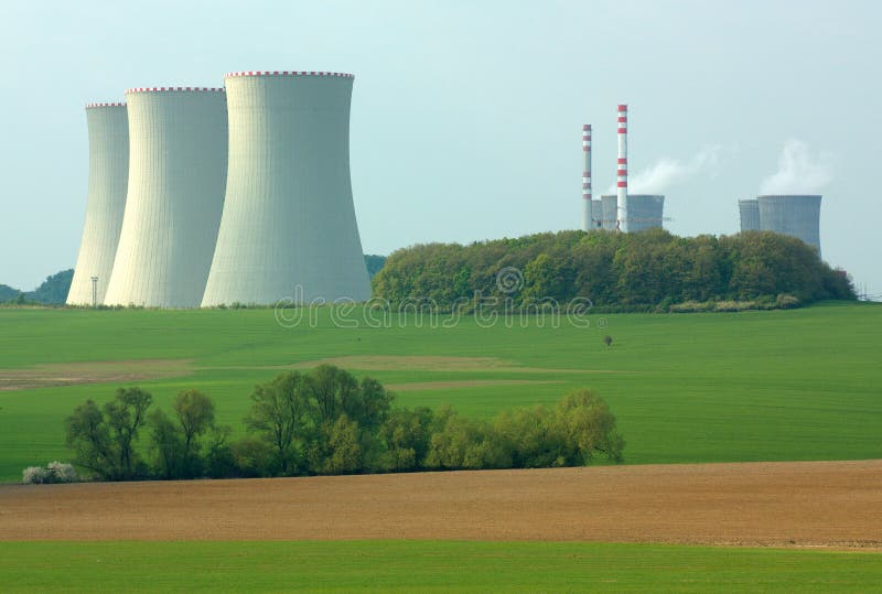 Central nuclear imagen de archivo. Imagen de pila, infraestructura ...