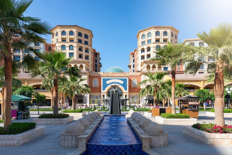 Central Square in the Medina Centrale District on the Pearl in Doha ...
