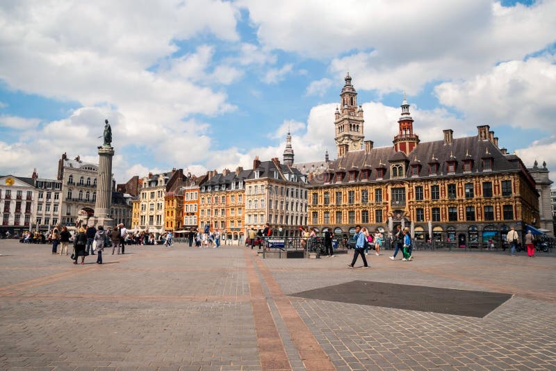 Central Stadfyrkant I Lille, Frankrike Redaktionell Foto - Bild av ...