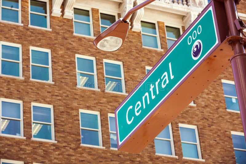 Central Street Sign in Phoenix Stock Image - Image of downtown, green ...