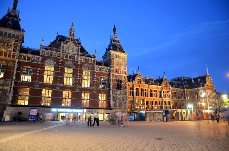 Central Train Station - Amsterdam - Netherlands Editorial Stock Image ...