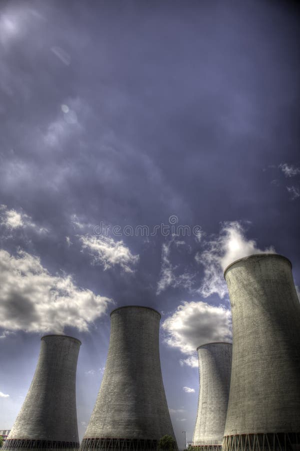 Centrale nucleare fotografia stock. Immagine di atomico - 9544196