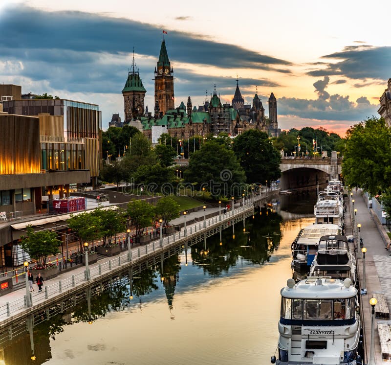 Centralt Centrum, Ottawa, Ontario, Kanada Redaktionell Fotografering ...