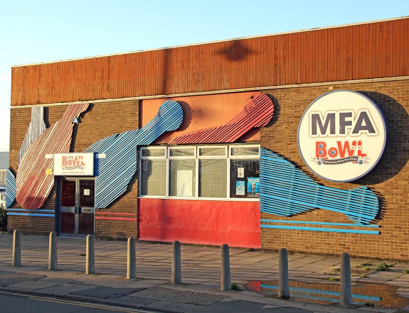 Centre De Bowling De Goupille D'AMF Dix Photo stock éditorial - Image ...