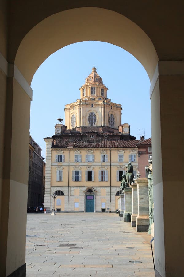 Centre historique de Turin photo stock. Image of royal - 33807128