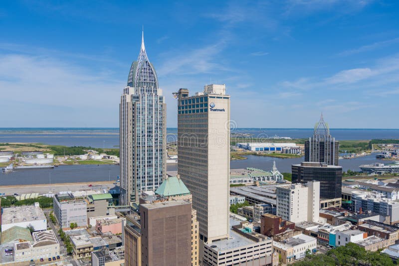 Centre-ville Mobile Alabama Waterfront Skyline En Avril 2021 ...