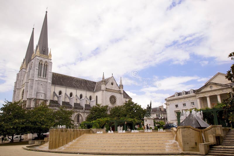Centro Da Cidade De Pau, França Foto Editorial - Imagem de francês ...