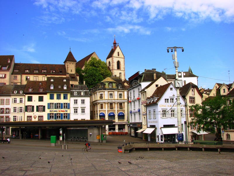 Centro Da Cidade, Basileia, Suíça Foto Editorial - Imagem de desengate ...